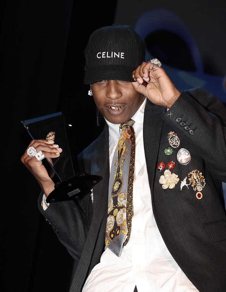 History of mouth grillz | FLANNELS